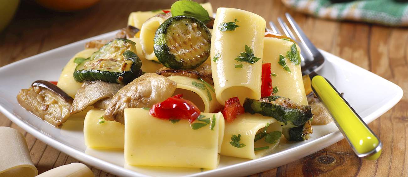 Paccheri | Local Pasta Variety From Campania, Italy