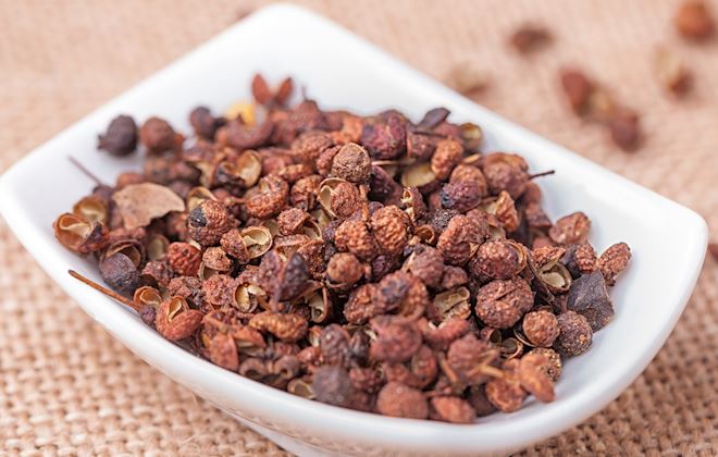 Herbs and Spices of the World: 81 Herb/Spice Types | TasteAtlas