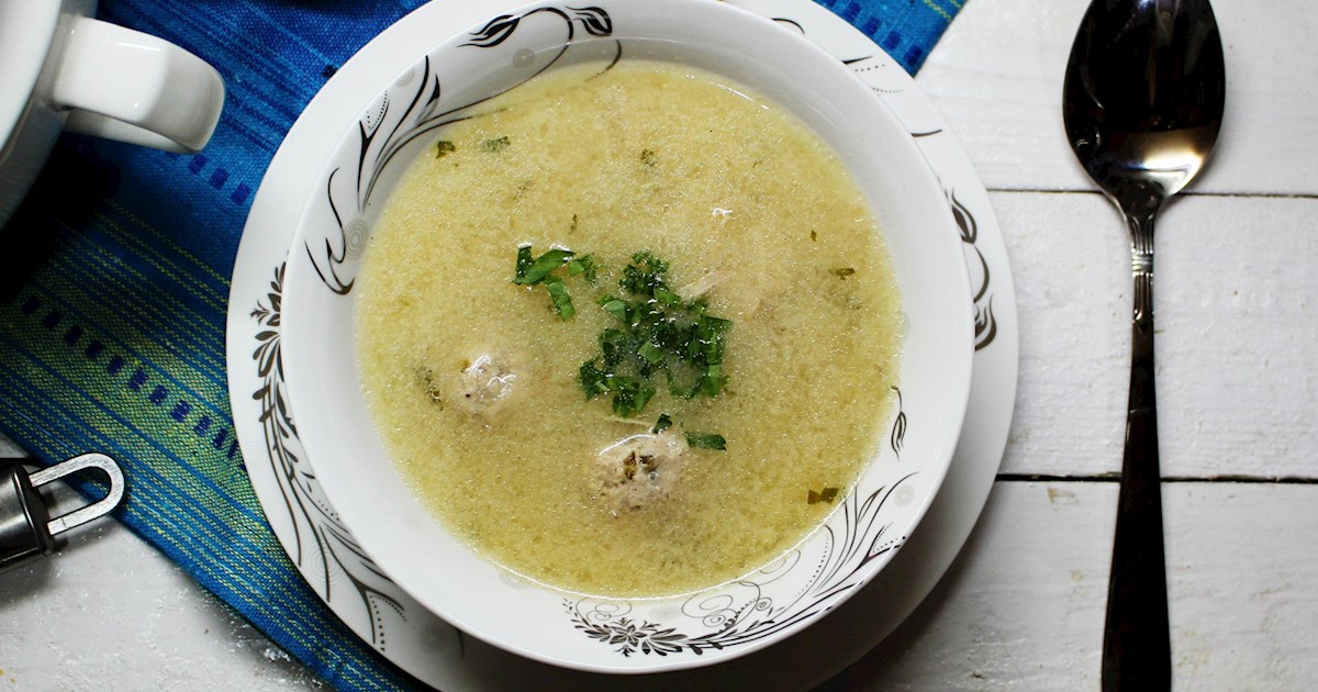 Chorba Beïda | Traditional Chicken Soup From Algeria, Maghreb
