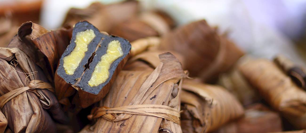 Bánh Gai | Traditional Dessert From Red River Delta, Southeast Asia