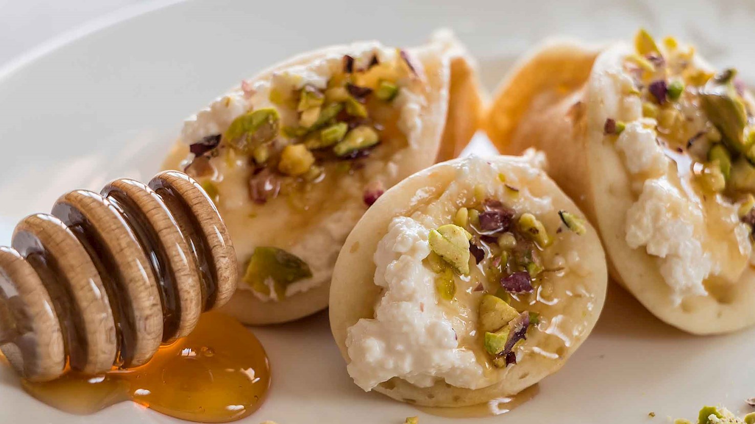 18 Best Desserts in Saudi Arabia - TasteAtlas