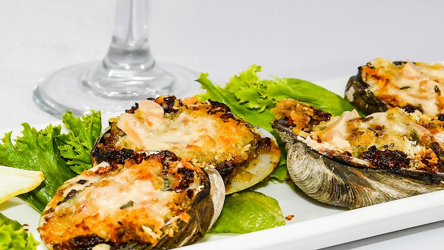 12 Foods in Baltimore - Best Authentic Restaurants - TasteAtlas