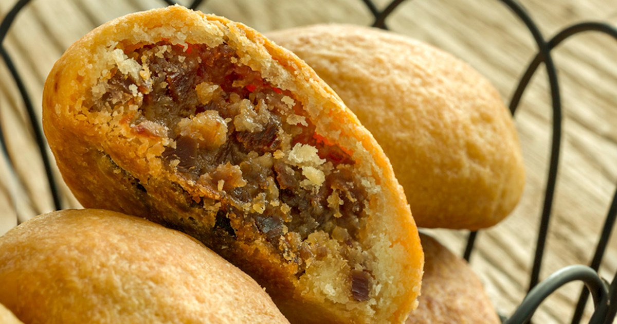 Yuntui Yuebing | Traditional Savory Pastry From Yunnan, China