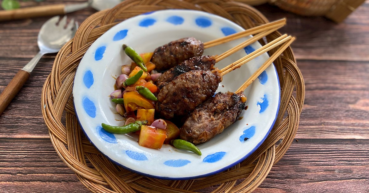 Sate Buntel | Traditional Mutton Dish From Surakarta, Indonesia