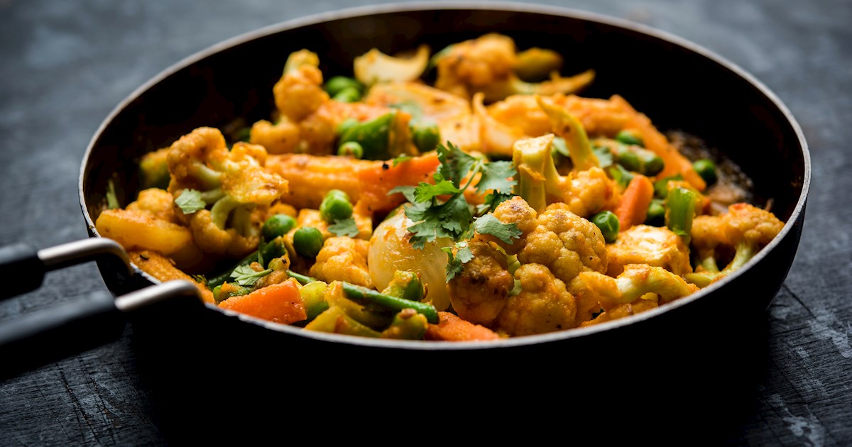 Alu Kauli ko Tarkari | Traditional Vegan Dish From Nepal