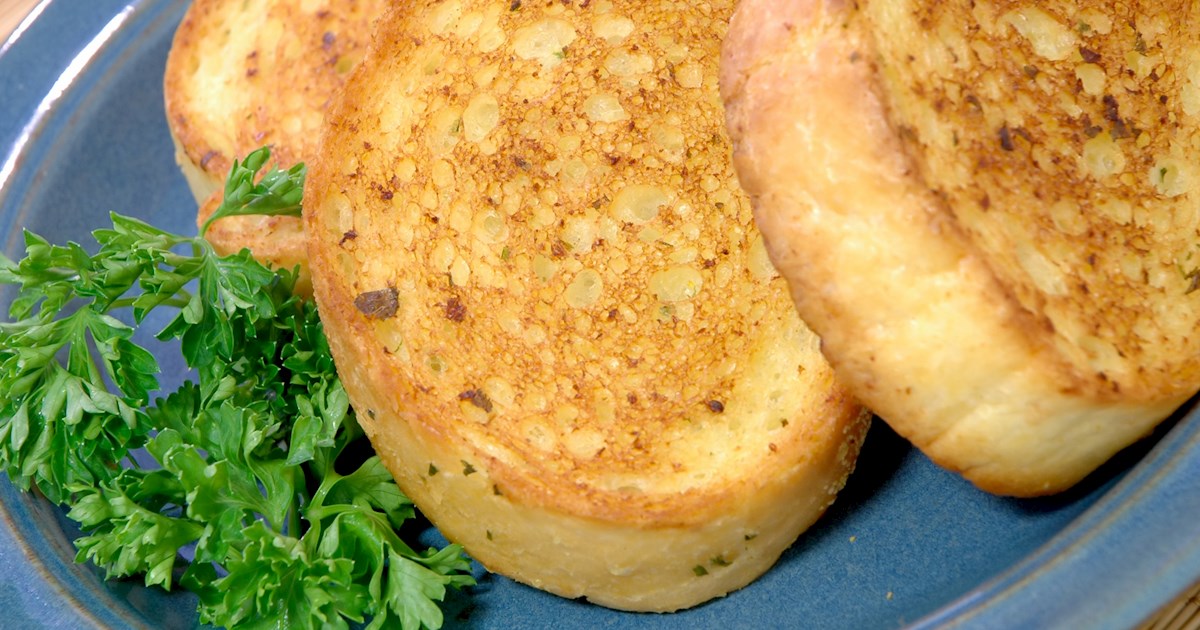 3 Worst Rated Southern American Breads - TasteAtlas