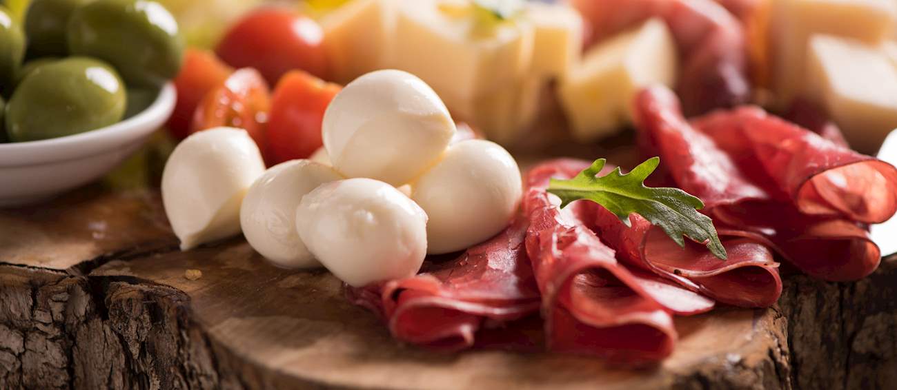 Aperitivo | Traditional Assorted Small Dishes and Ritual From ...