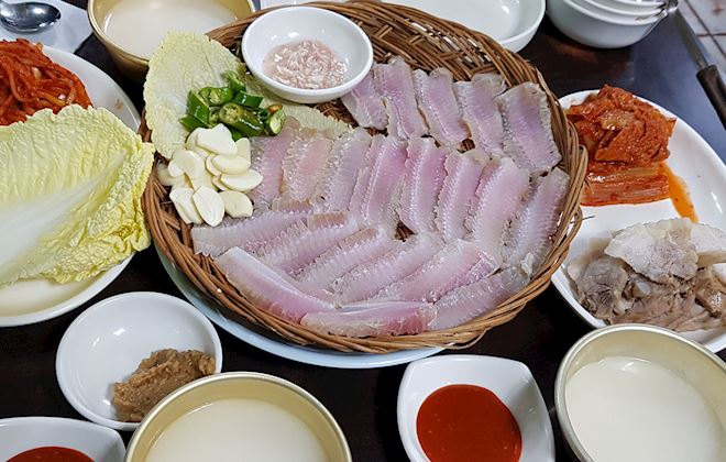 What to Eat in Jeju | Jeju Local Food | TasteAtlas