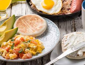 What to Eat in Caracas | Caracas Local Food | TasteAtlas