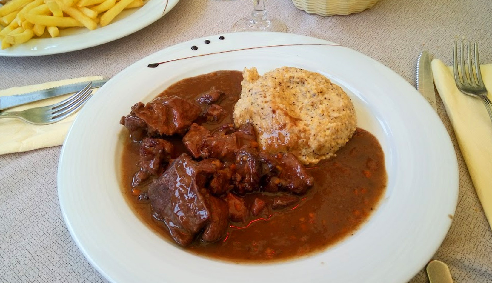 Salmì di Cervo | Traditional Game Dish From Valtellina, Italy