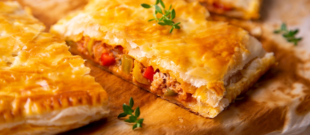 5 Best Pies in Spain - TasteAtlas