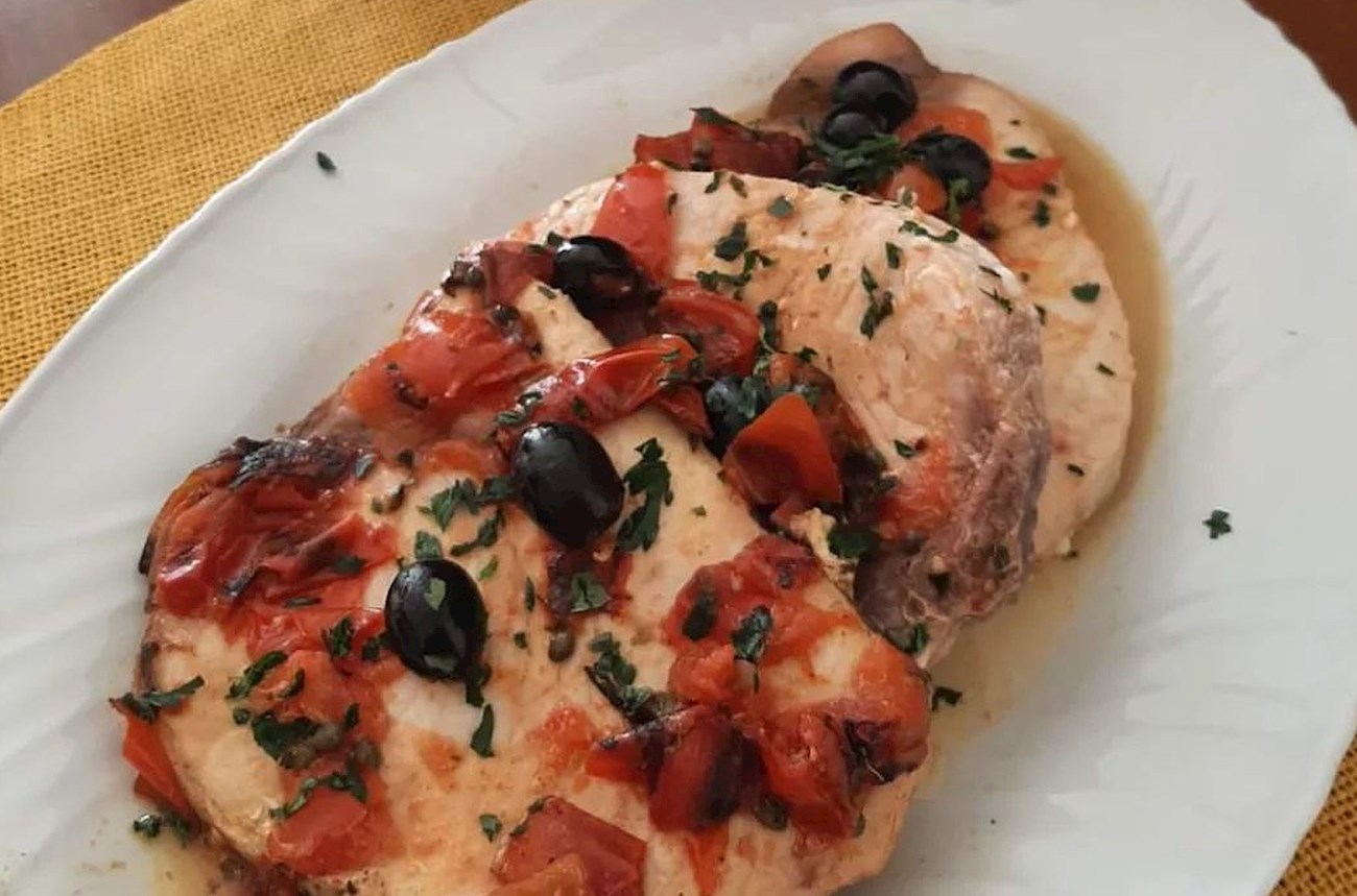 Pesce Spada Alla Siciliana | Traditional Saltwater Fish Dish From ...