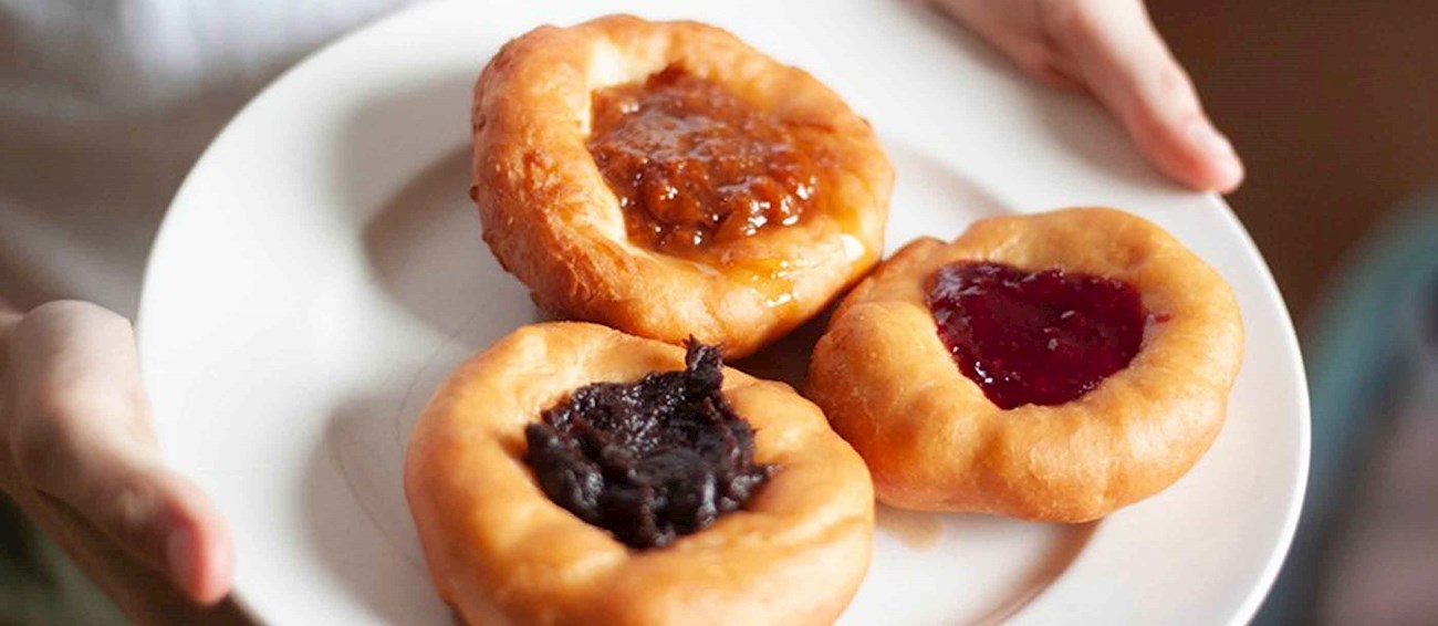 4 Best Sweet Pastries in the Czech Republic - TasteAtlas