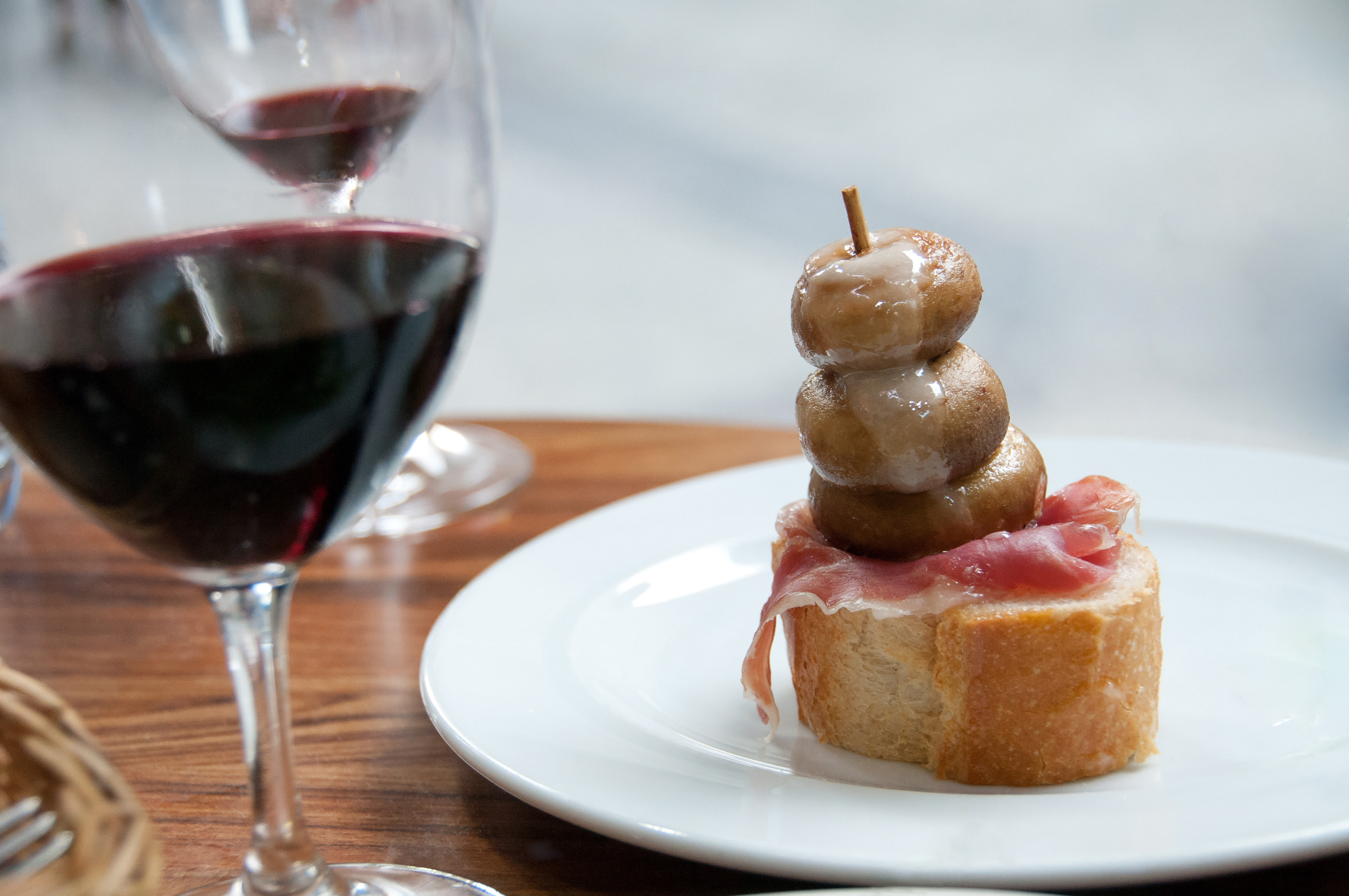 Pincho de Champiñon | Traditional Appetizer From Basque Country, Spain