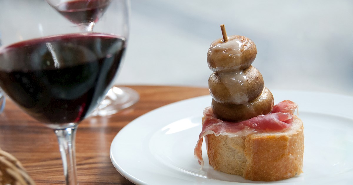 Pincho de Champiñon | Traditional Mushroom Dish From Basque Country, Spain