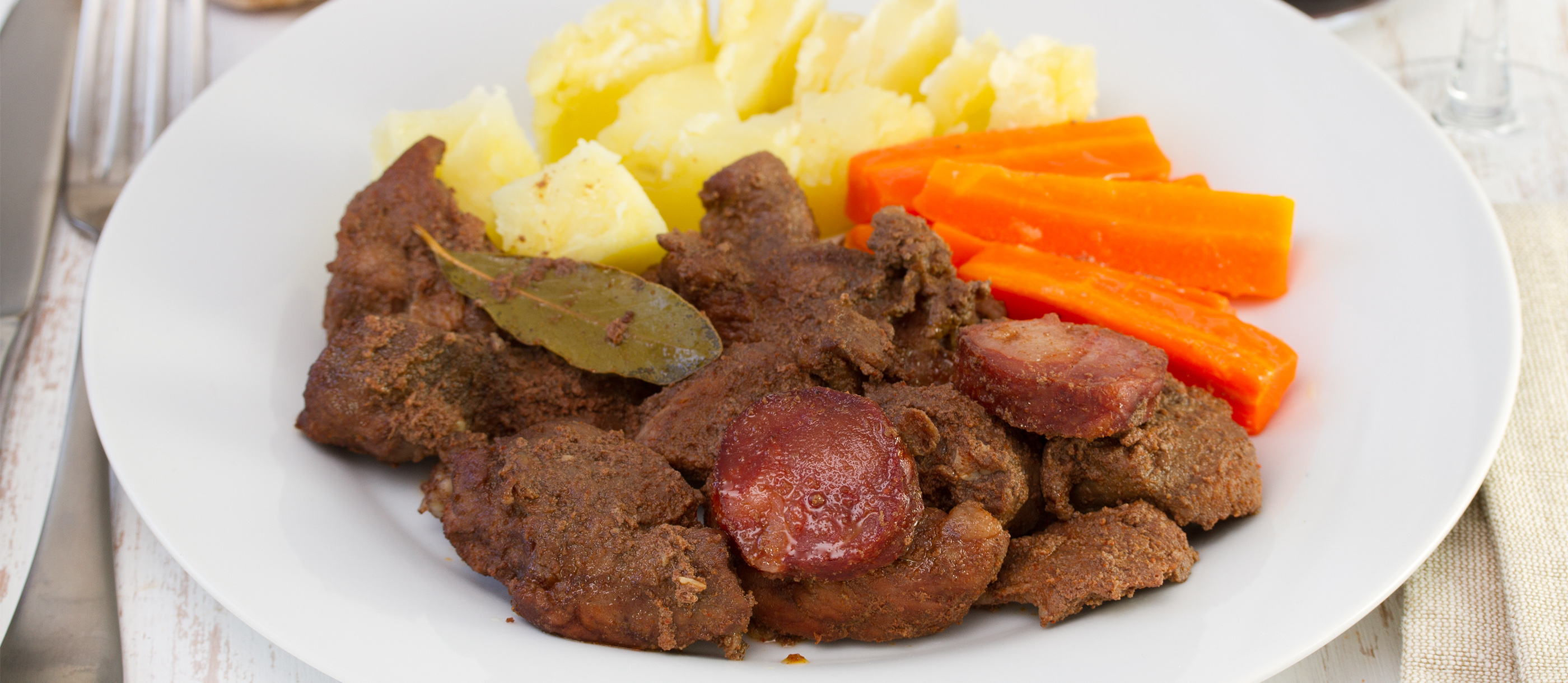 Rojões | Traditional Stew From Portugal