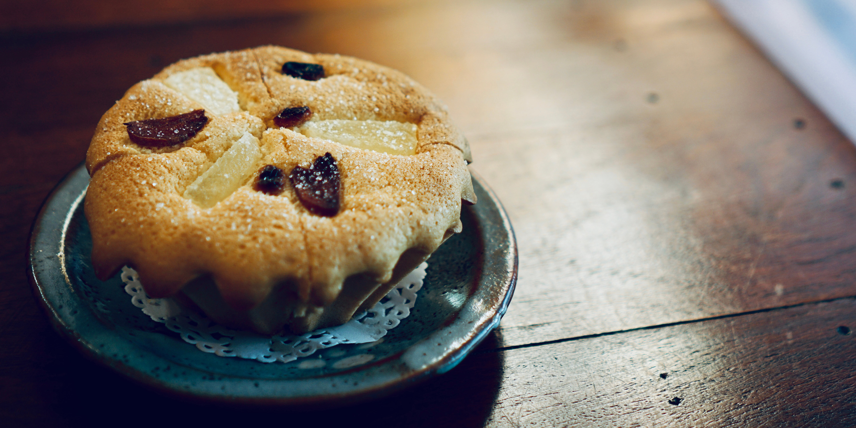 Khanom Farang Kutti Chin | Traditional Cake From Bangkok, Thailand