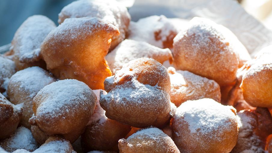 10 Best Snacks in Romania - TasteAtlas