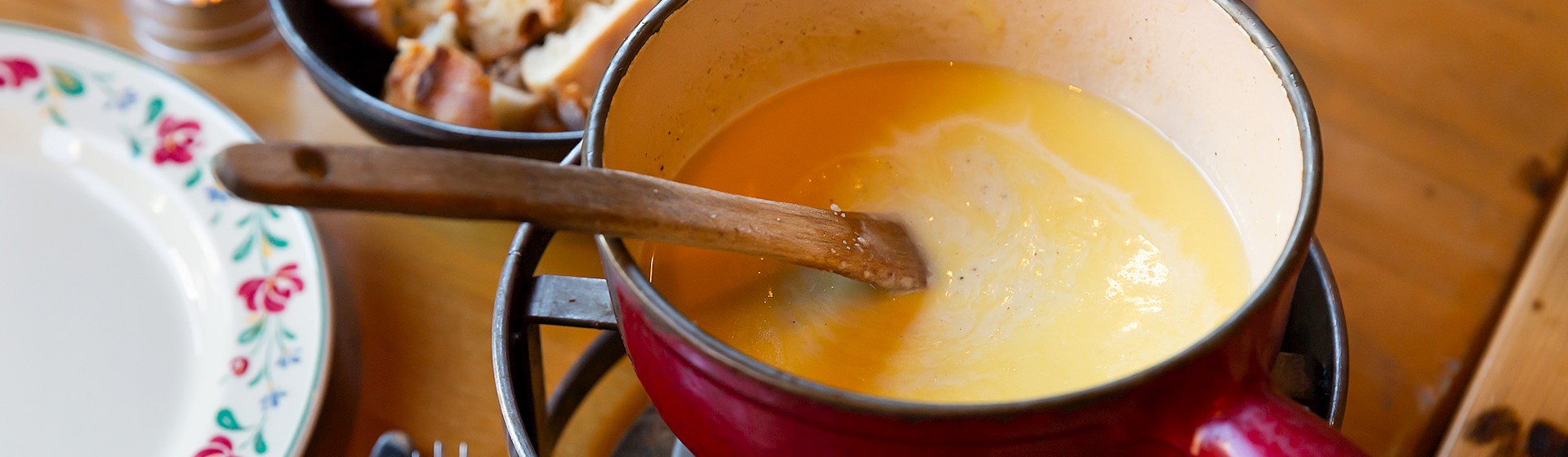 15 Fondue Varieties Ranked From the Best To the Worst - TasteAtlas