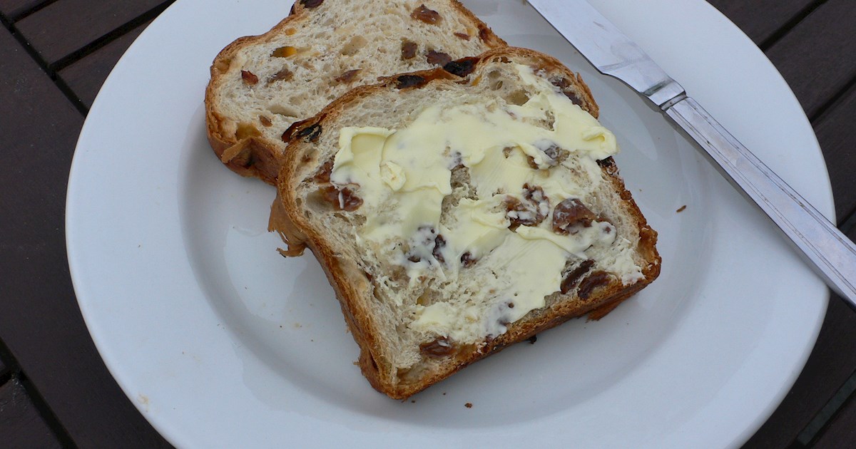 Guernsey Gâche | Traditional Sweet Bread From Guernsey, United Kingdom