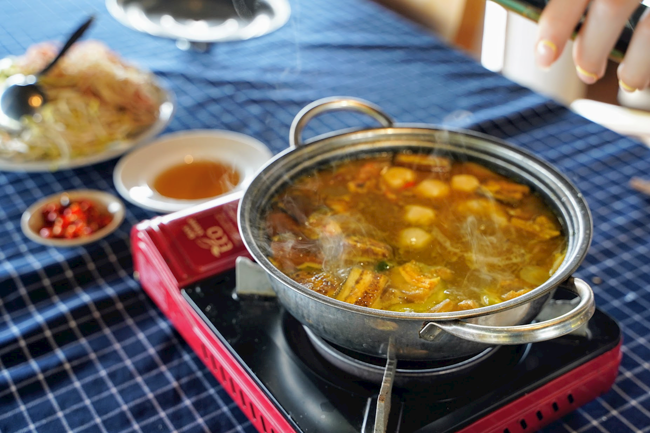 Lẩu Mắm Châu Đốc | Traditional Soup From Châu Đốc, Vietnam