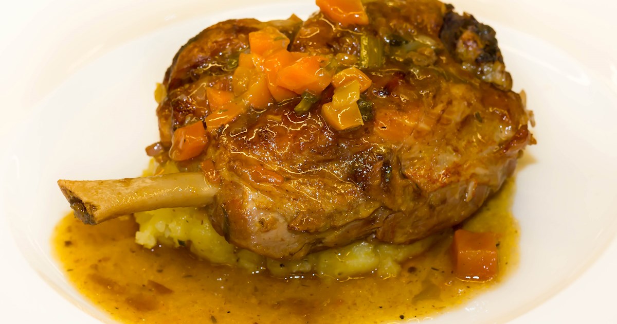 Stinco Con Verdure | Traditional Stew From Italy, Western Europe