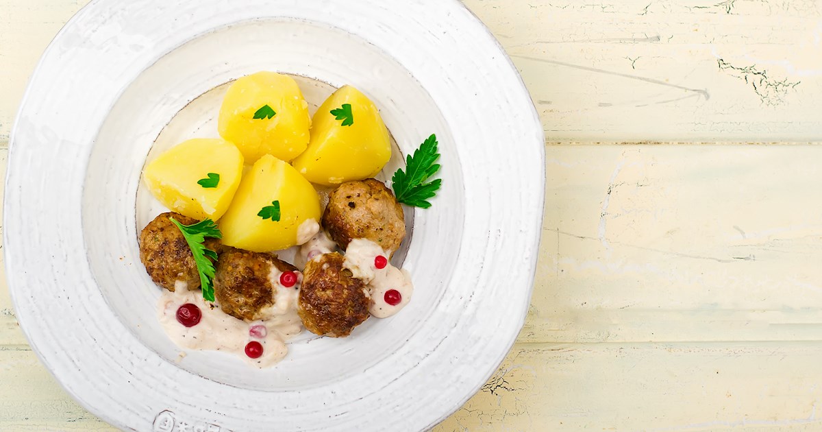 Kjøttboller | Traditional Meatballs From Norway, Northern Europe