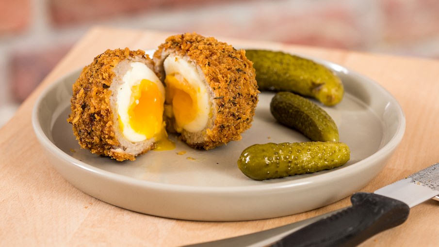 25 Best Snacks in the United Kingdom - TasteAtlas