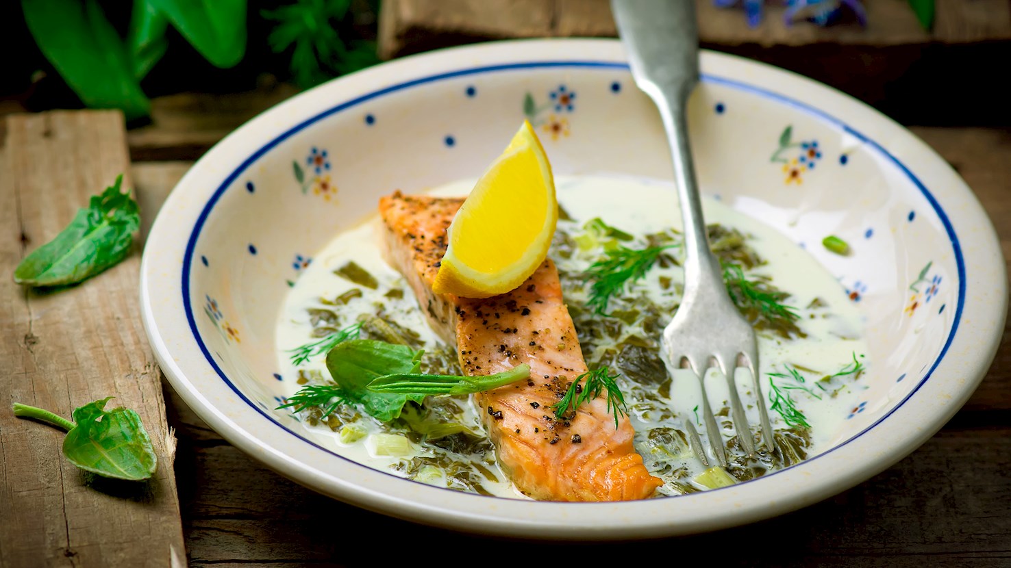 8 Best Salmon Dishes in Europe - TasteAtlas