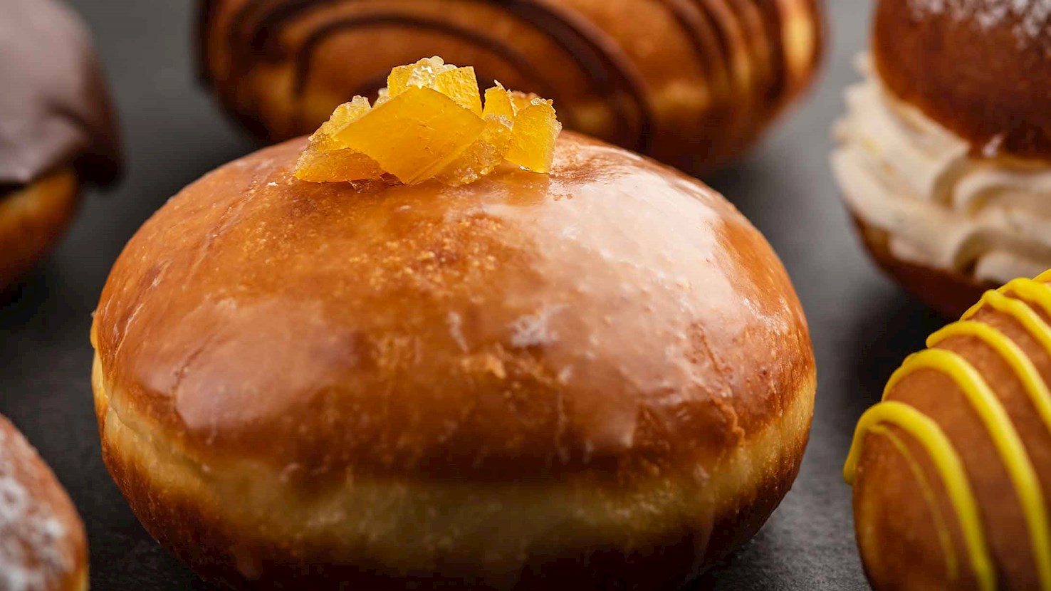 Top 13 Deep-fried Dessert Recipes - TasteAtlas