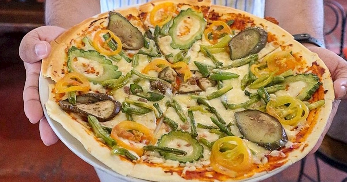 Pinakbet Pizza | Traditional Pizza From Province of Ilocos Norte ...