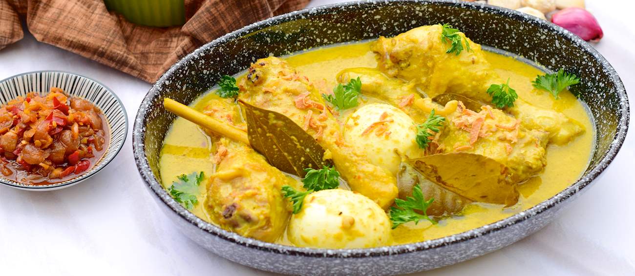 Opor Ayam | Traditional Stew From Java, Indonesia