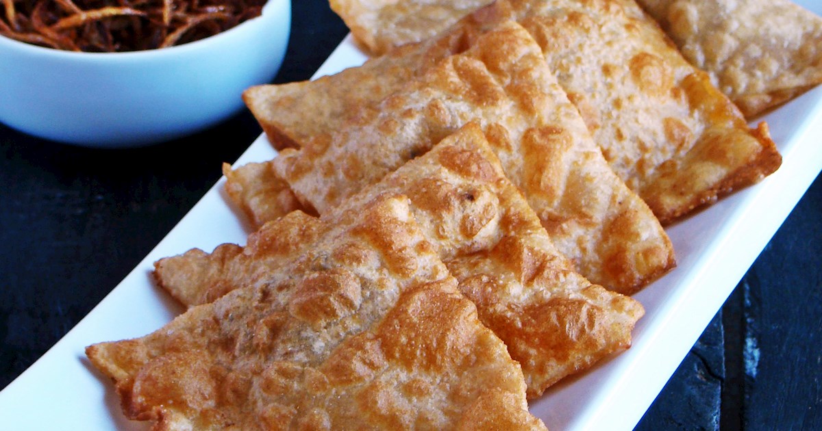 Lukhmi | Traditional Snack From Hyderabad, India