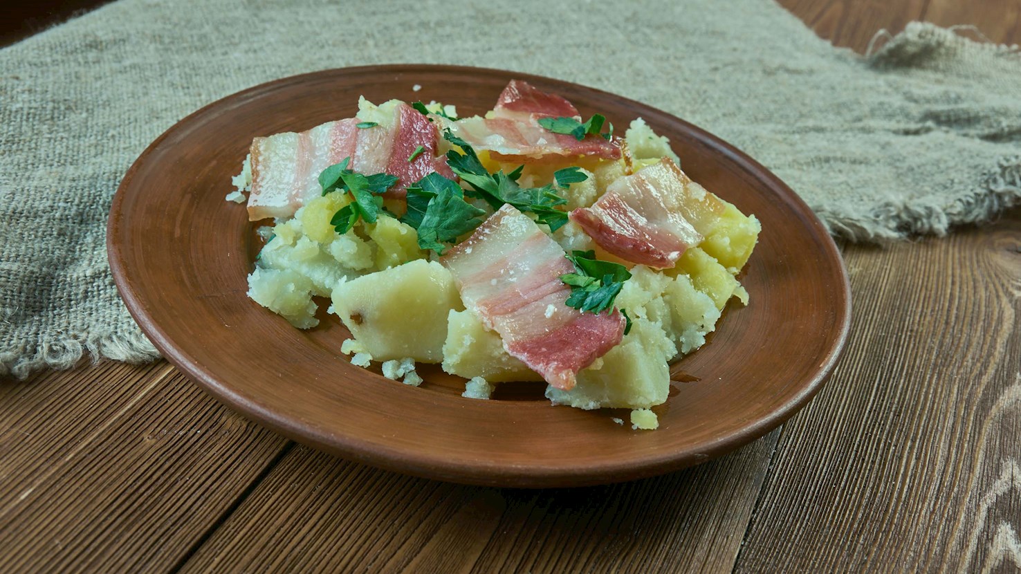 3 Best Potato Dishes in Wales - TasteAtlas