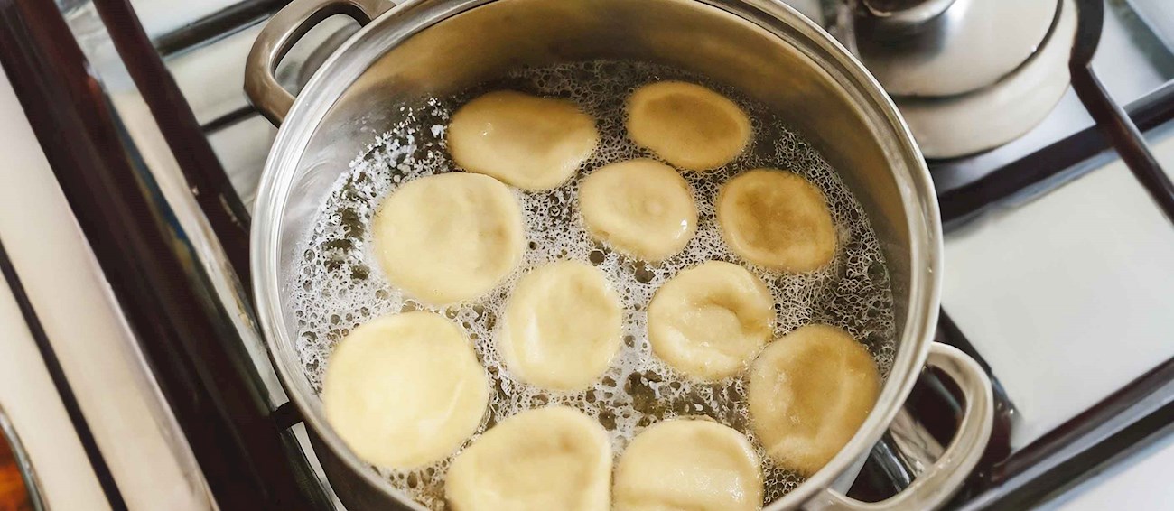 3 Best Breads in Saudi Arabia - TasteAtlas