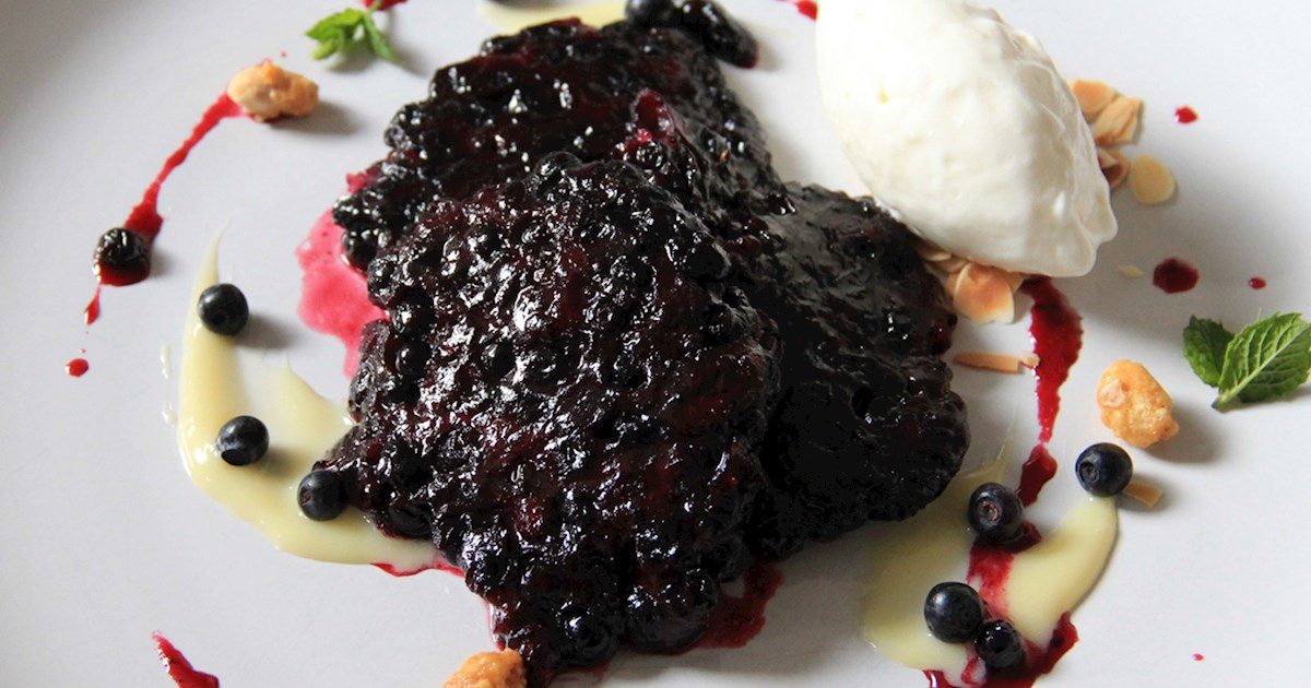 Moosbeernocken | Traditional Pancake From Tyrol, Austria
