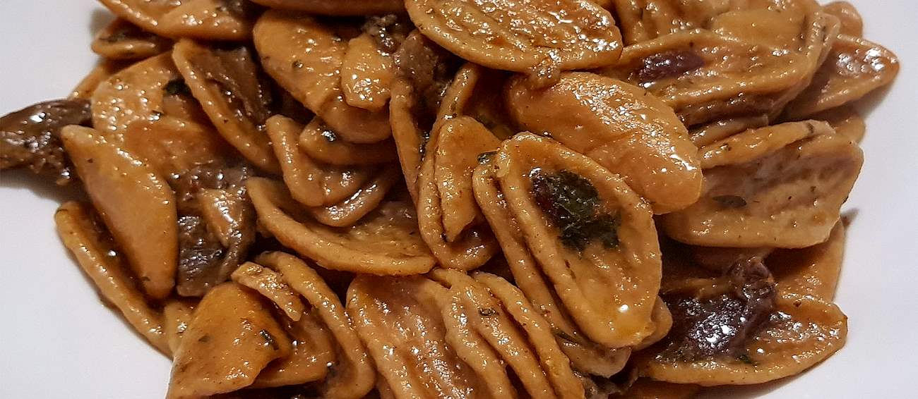 Strascinati Con Mollica e Peperoni Cruschi | Traditional Pasta From ...