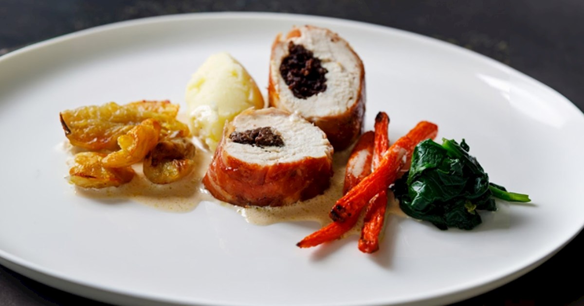 Balmoral Chicken | Traditional Chicken Dish From Scotland, United Kingdom