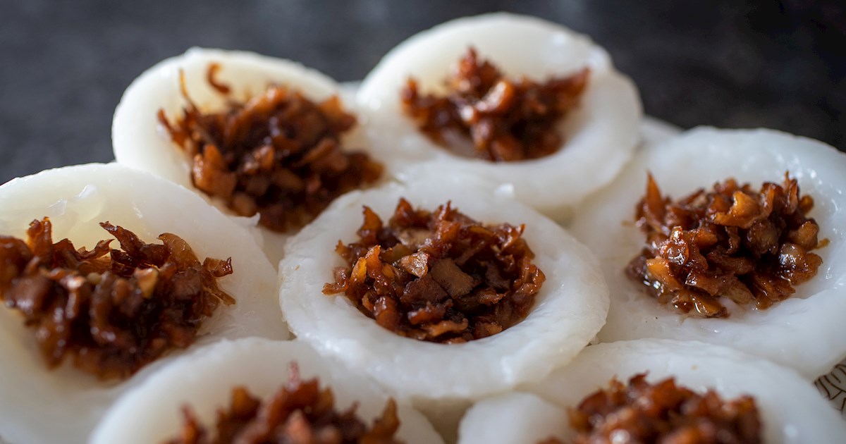 Chwee Kueh | Traditional Street Food From Singapore, Southeast Asia