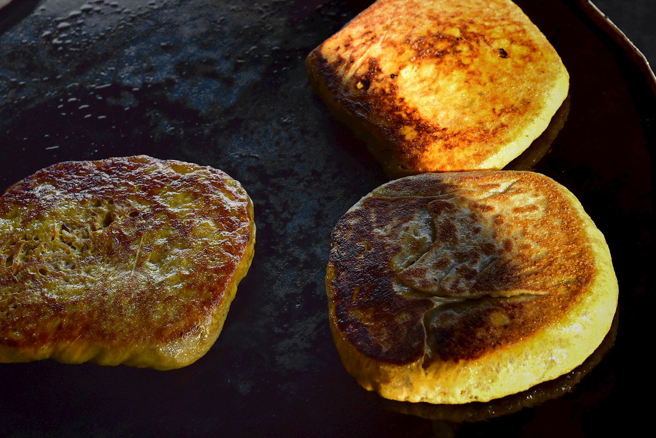 Roti Bom | Traditional Flatbread From Malaysia, Southeast Asia