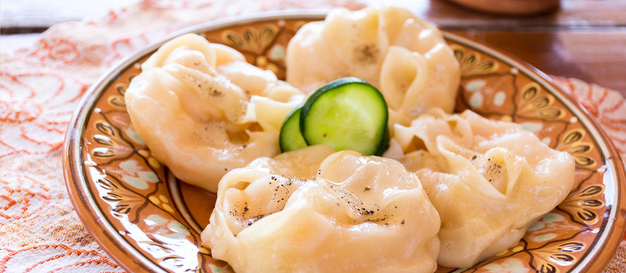 Where to Eat the Best Manto in the World? | TasteAtlas