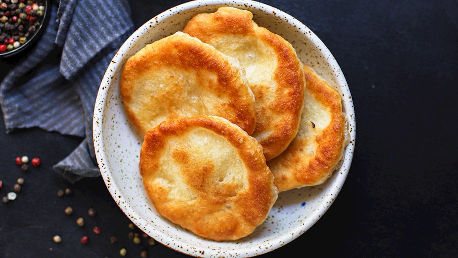 10 Best Snacks in Romania - TasteAtlas