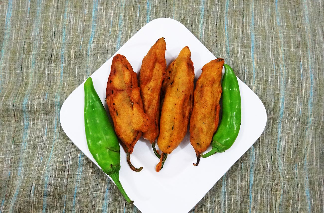 Hari Mirch ke Pakodey | Traditional Snack From Andhra Pradesh, India