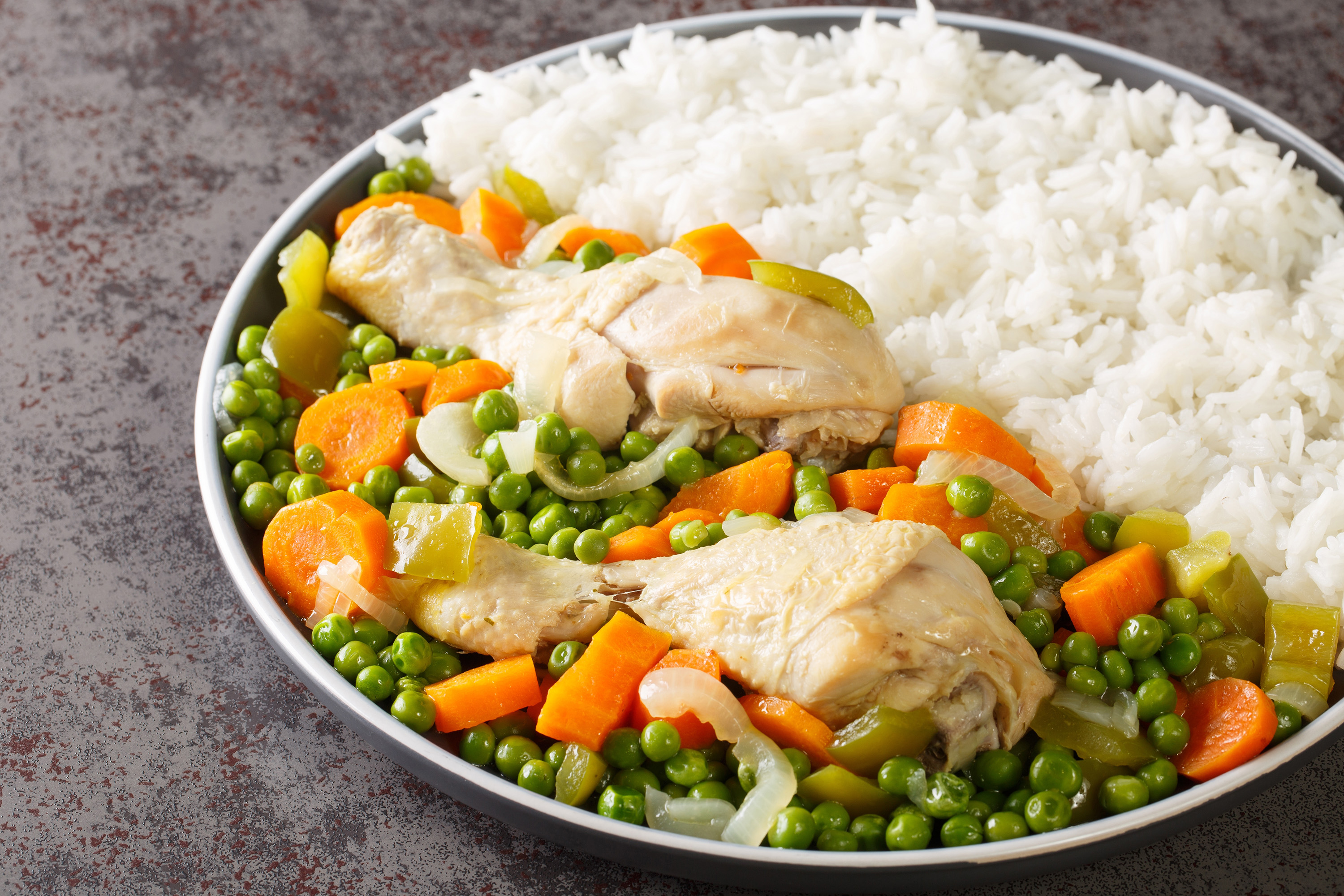 Where to Eat the Best Pollo Arvejado in the World? | TasteAtlas