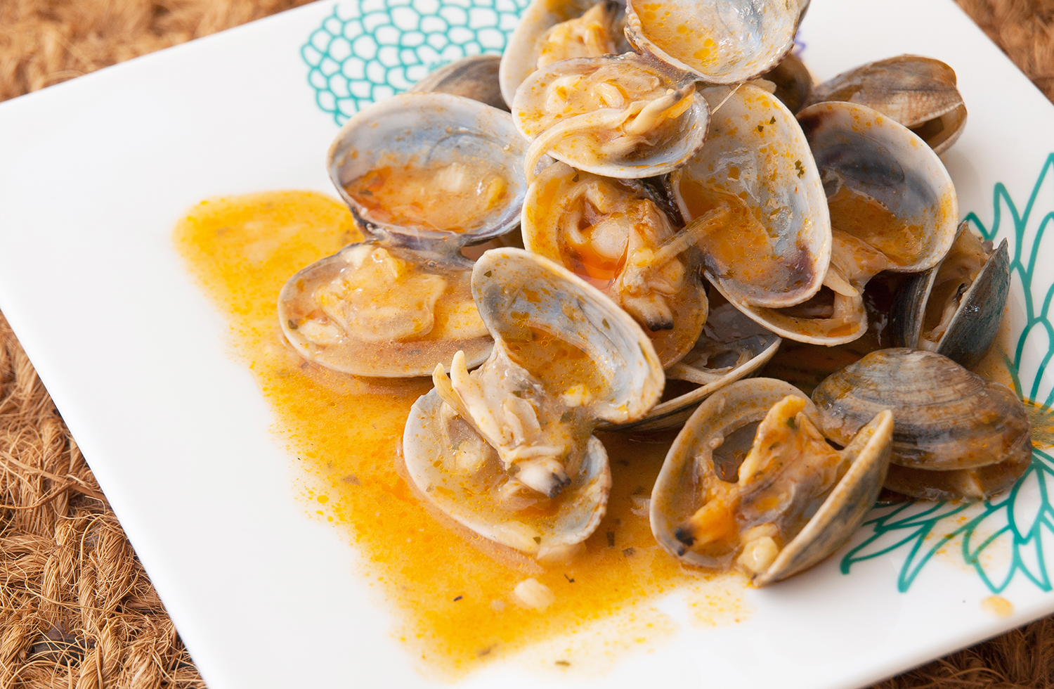 Almejas a la Marinera | Traditional Clam Dish From Province of Seville ...