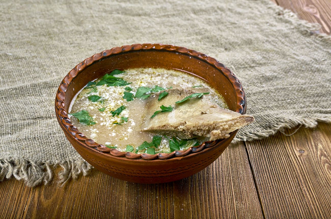 Borș de Miel | Traditional Meat Soup From Romania