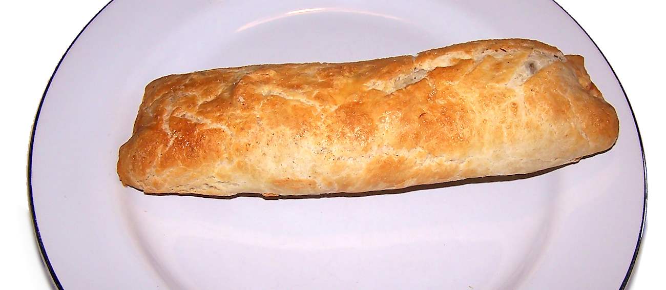 Bedfordshire Clanger | Traditional Sweet Pastry From Central ...
