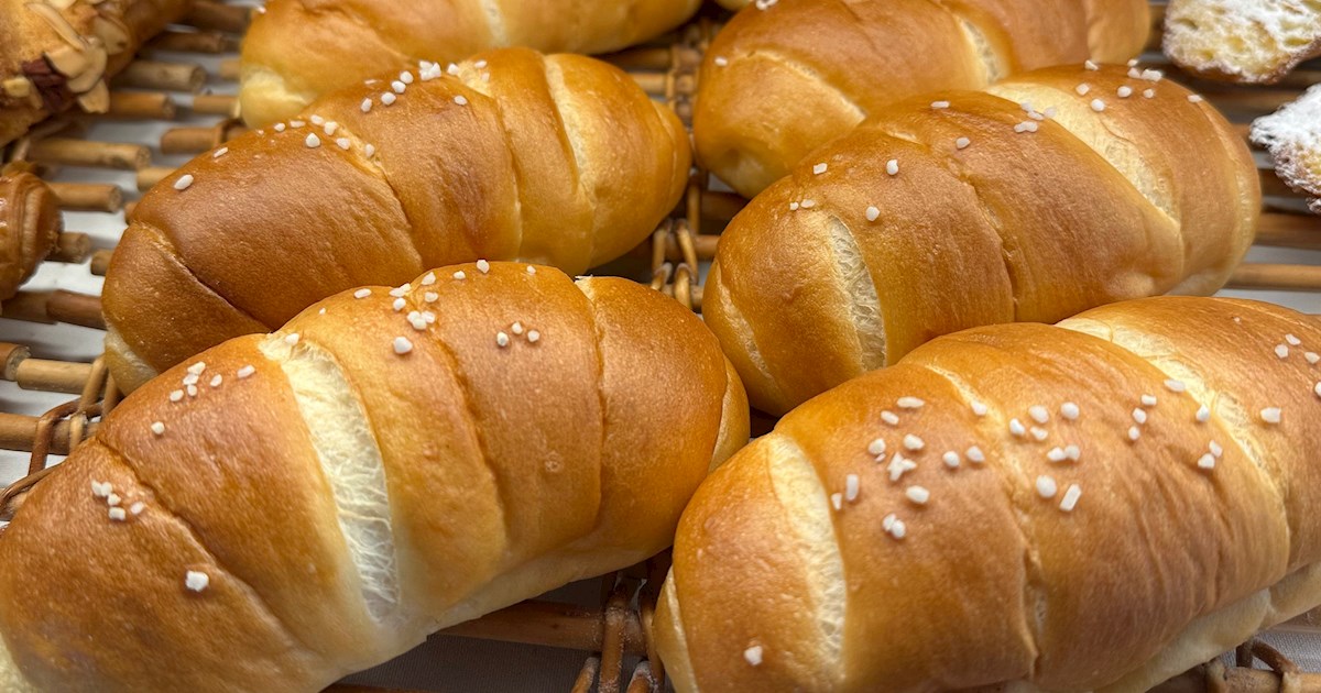 Sogeum-ppang | Traditional Bread Roll From South Korea, East Asia