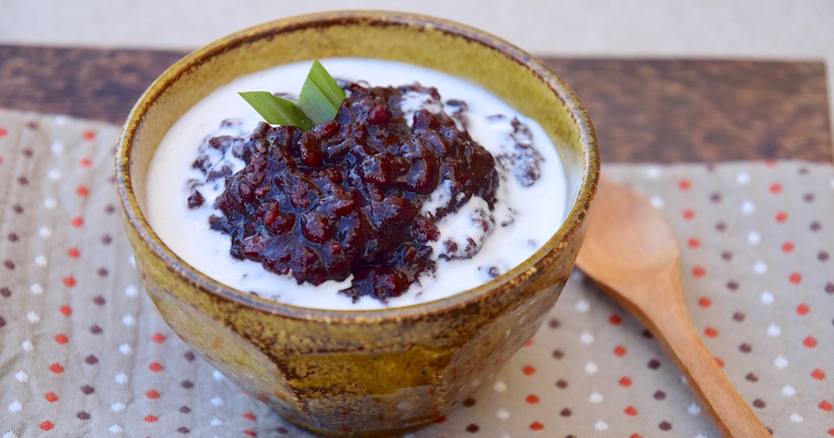 Bubur Ketan Hitam | Traditional Breakfast From Java, Indonesia