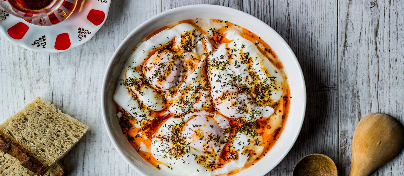 Çilbir | Traditional Egg Dish From Turkiye
